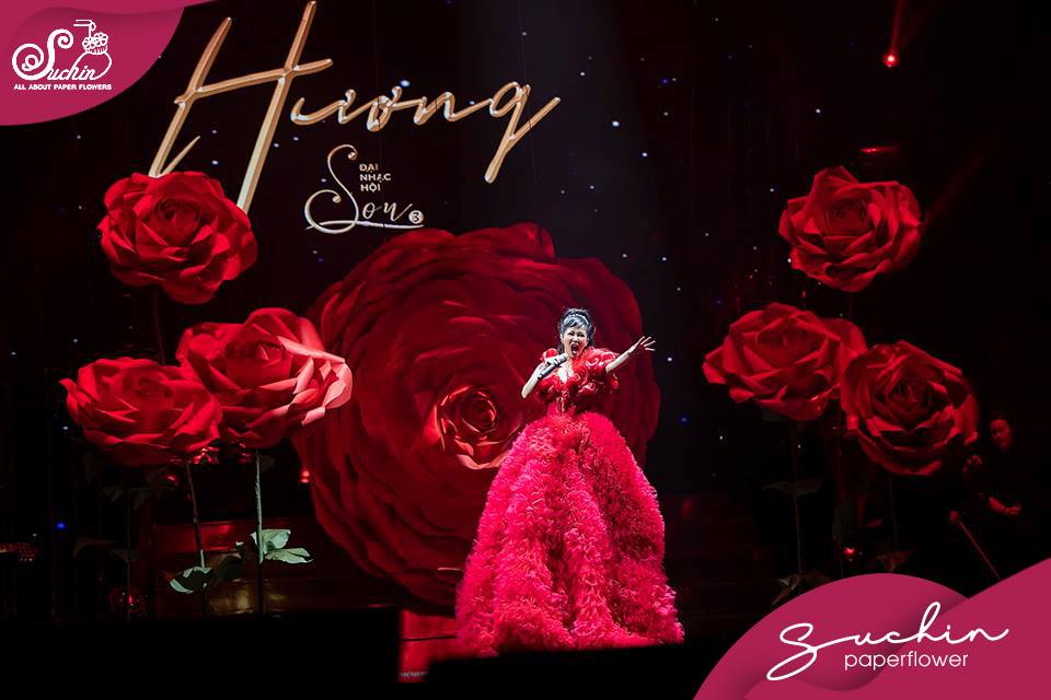 Bộ sưu tập mẫu backdrop Tết 2023 bằng hoa giấy của Suchin