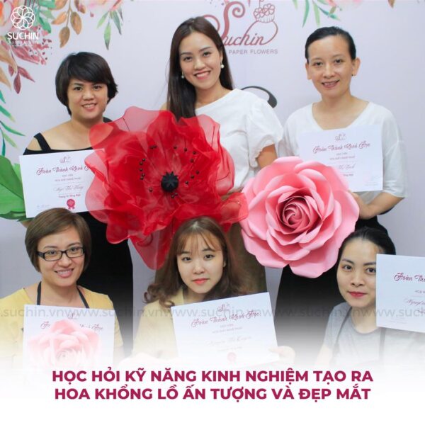 Giới thiệu khóa học làm hoa khổng lồ Online và Offline của Suchin